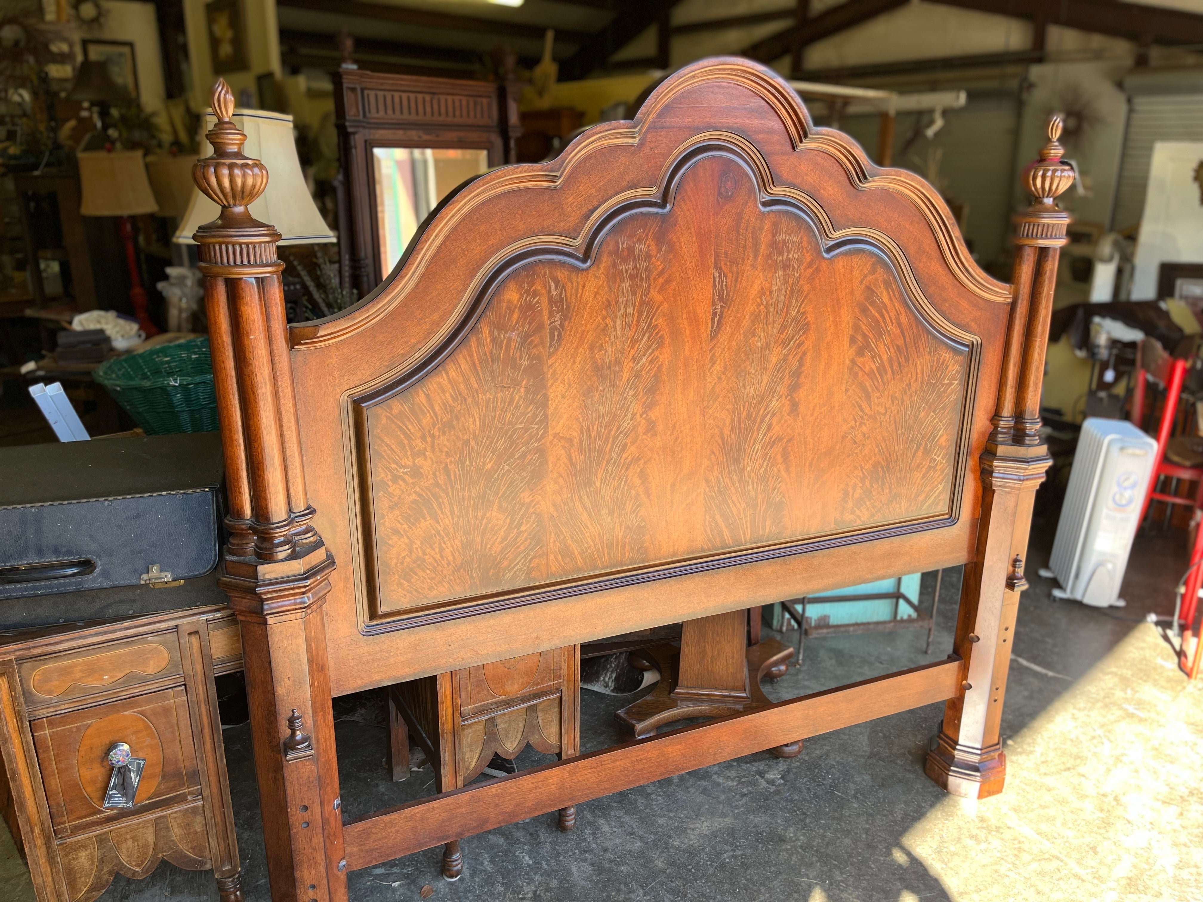 Queen Headboard – Mistress of Junk